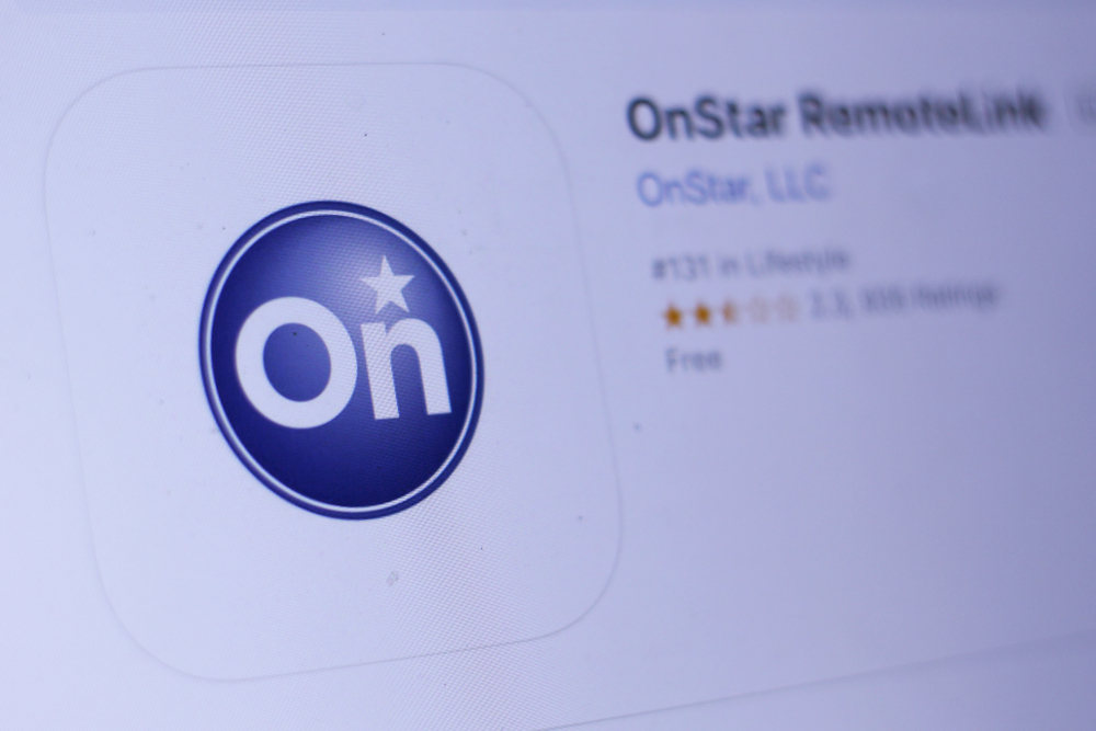 OnStar safety service comes to the UAE - Car Insurance UAE